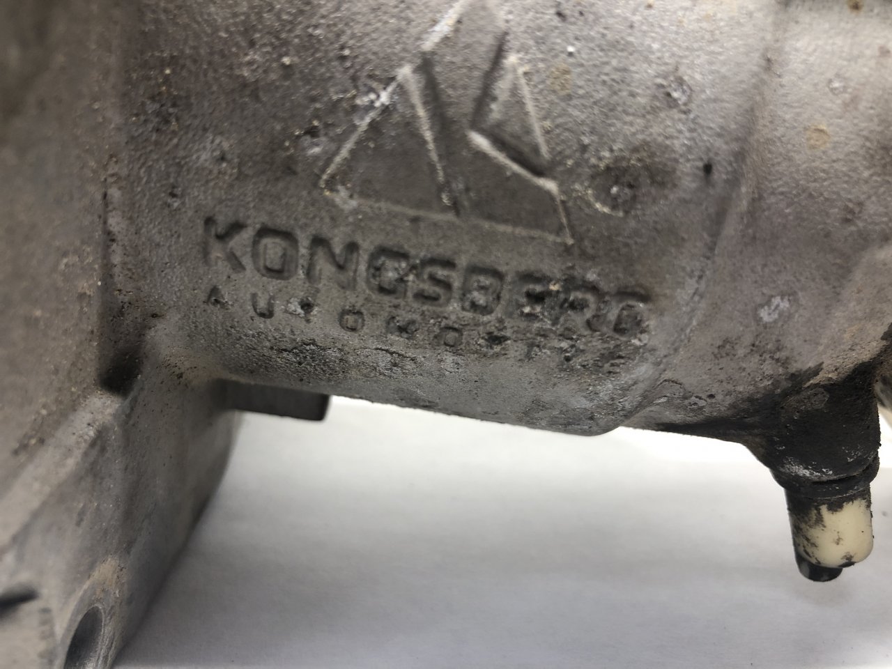 Peterbilt E17-6012 Clutch Slave Cylinder for Sale