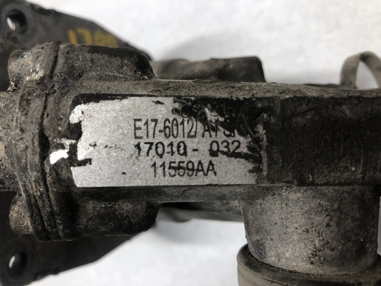 Peterbilt E17-6012 Clutch Slave Cylinder for Sale