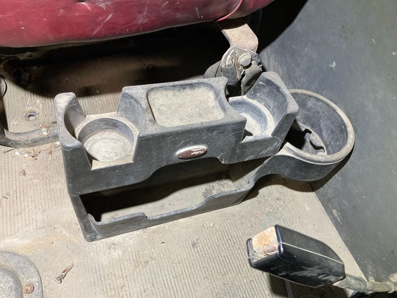 Peterbilt 378 Console for Sale
