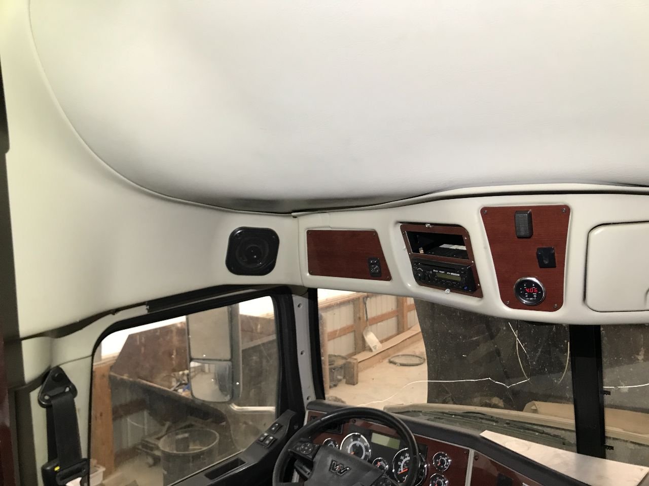 Western Star Trucks 5700 Console for Sale