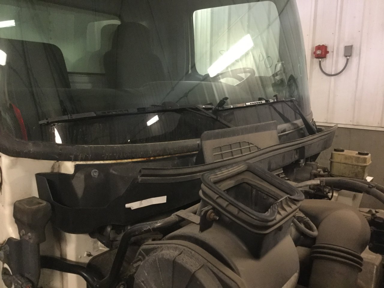 Hino 165 Cowl for Sale