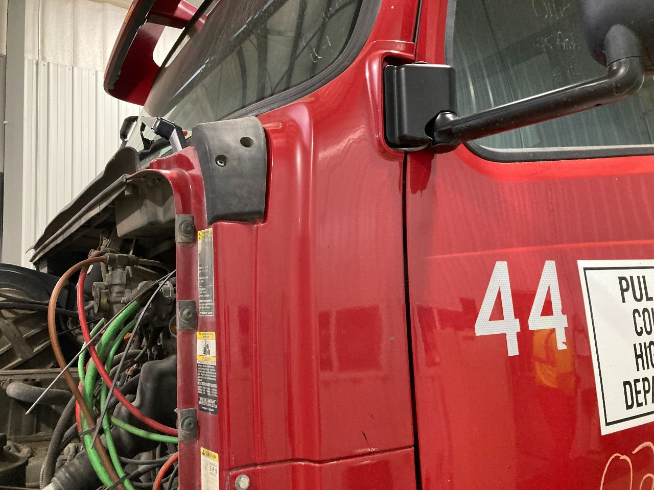 20357438 | Volvo VHD Cowl for Sale