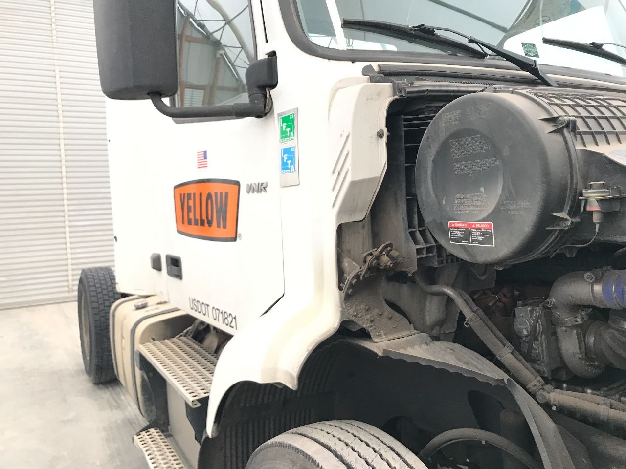 84738582 | Volvo VNR Cowl for Sale