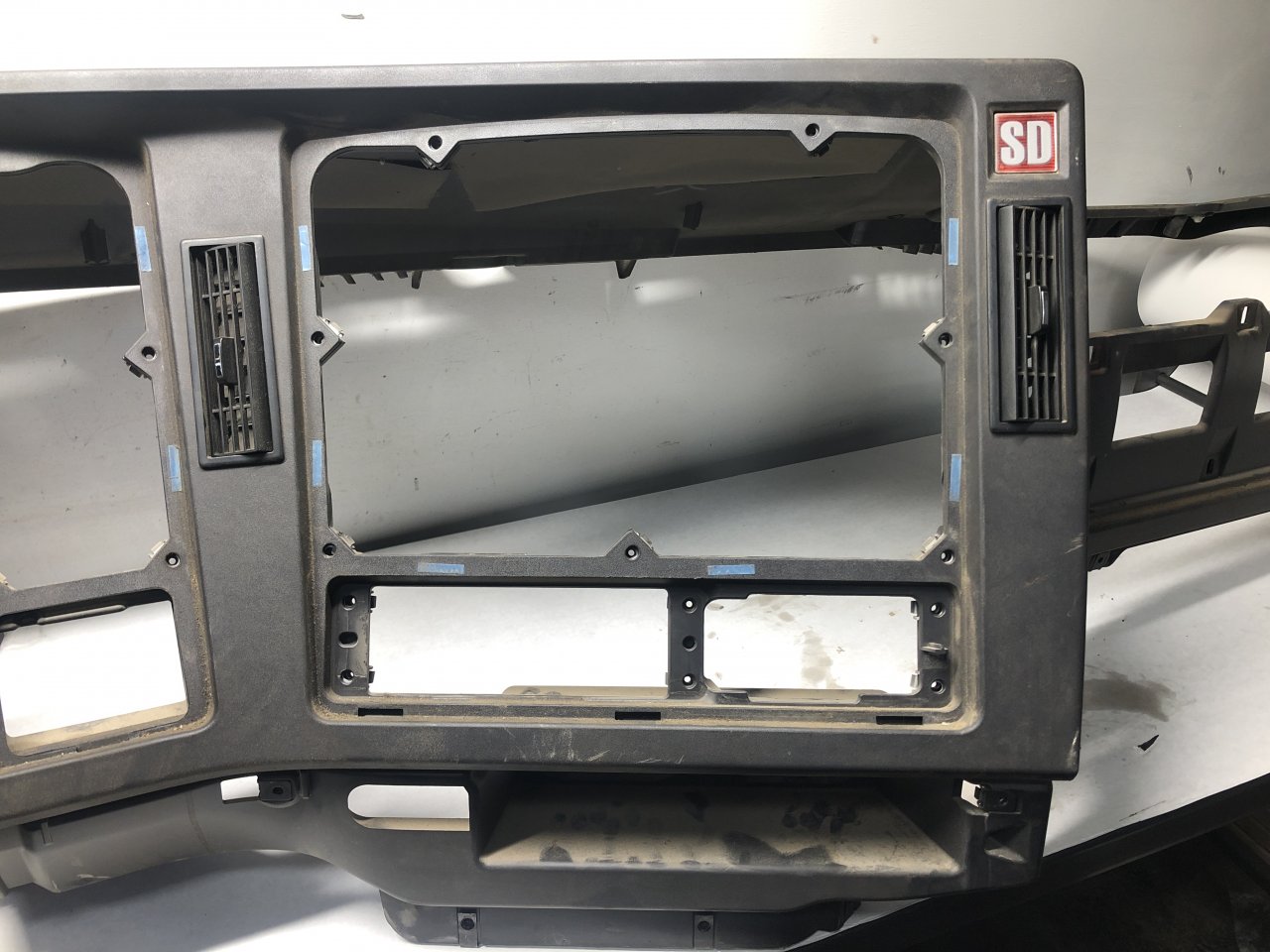 A22-64358-000 | Freightliner 122SD Dash Assembly for Sale