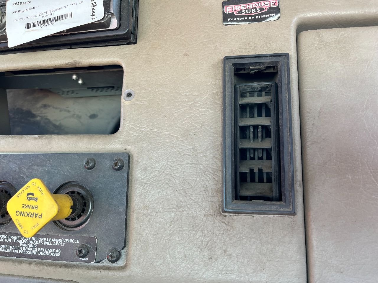 Peterbilt 340 Dash Assembly for Sale