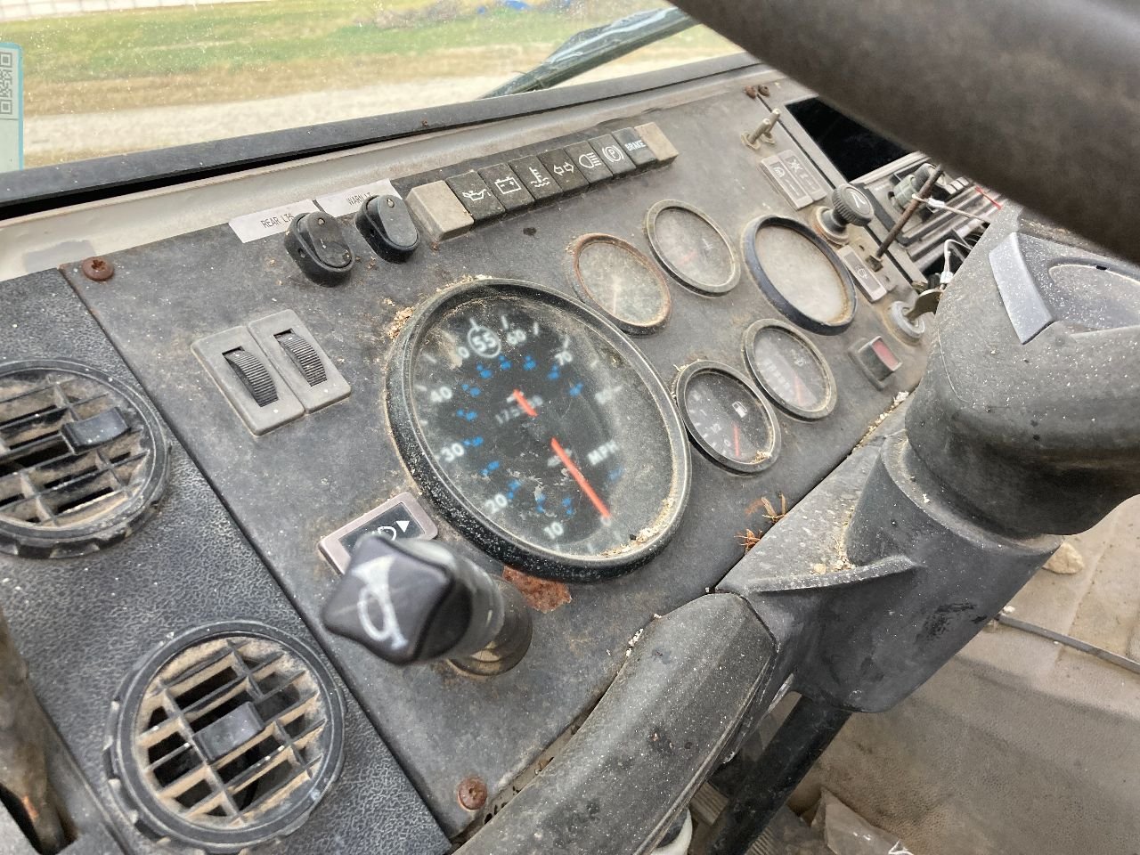 Mack MS MIDLINER Dash Assembly for Sale