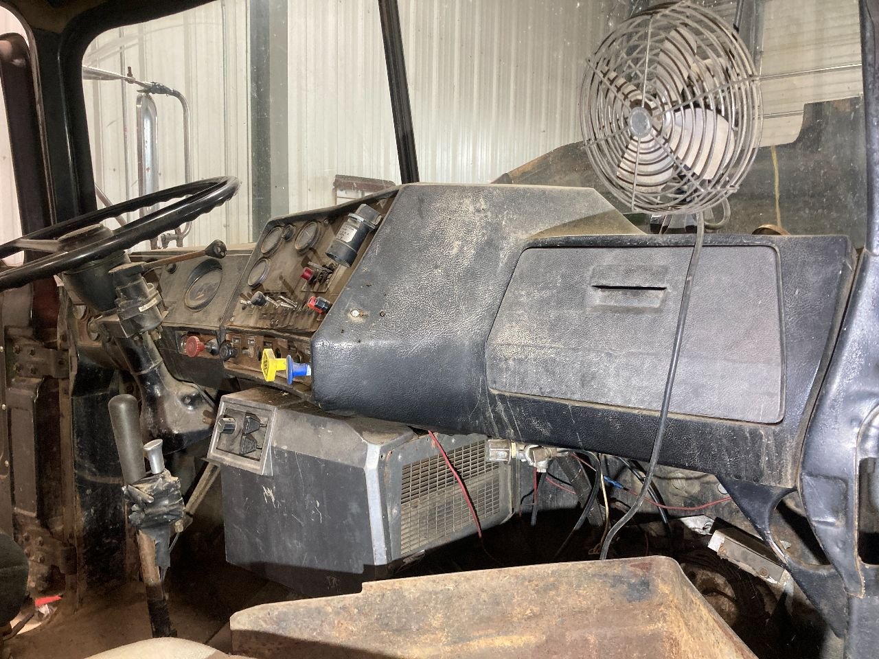 Mack RS600 Dash Assembly for Sale