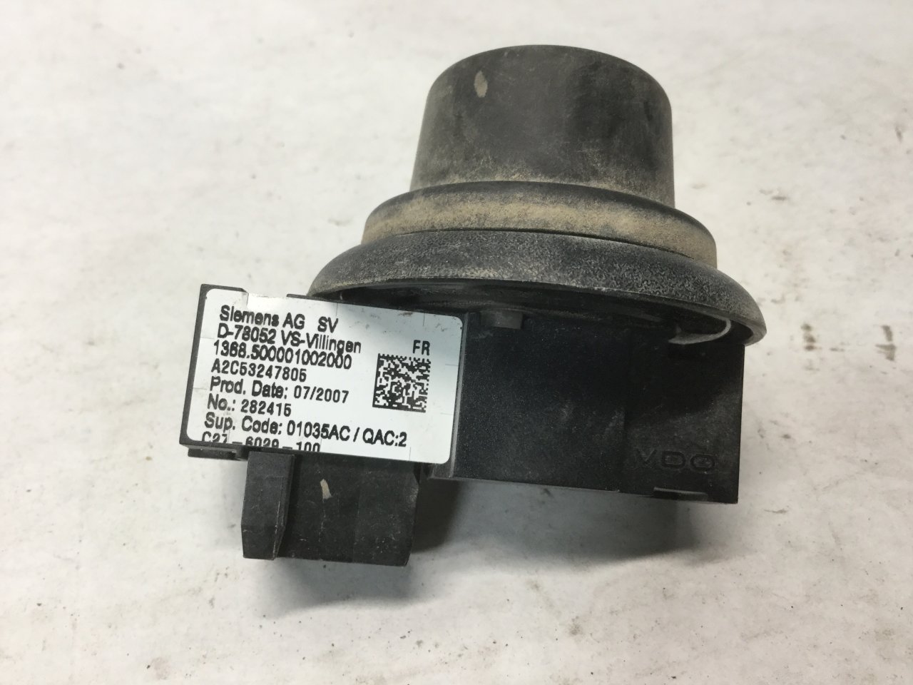 Peterbilt 386 Dash/Console Switch for Sale