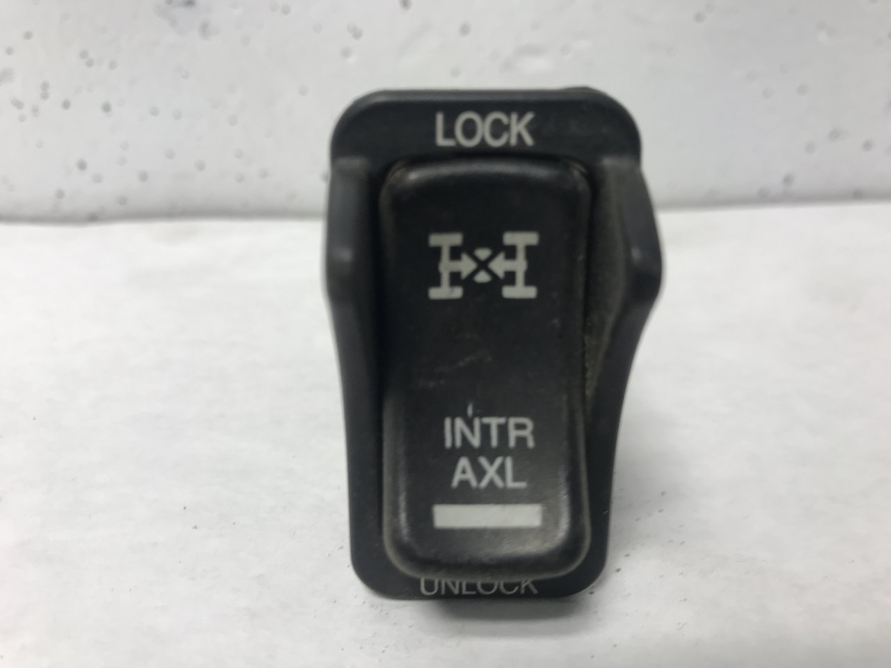 GTD3280-19 | Western Star Trucks 4900FA Dash/Console Switch for Sale