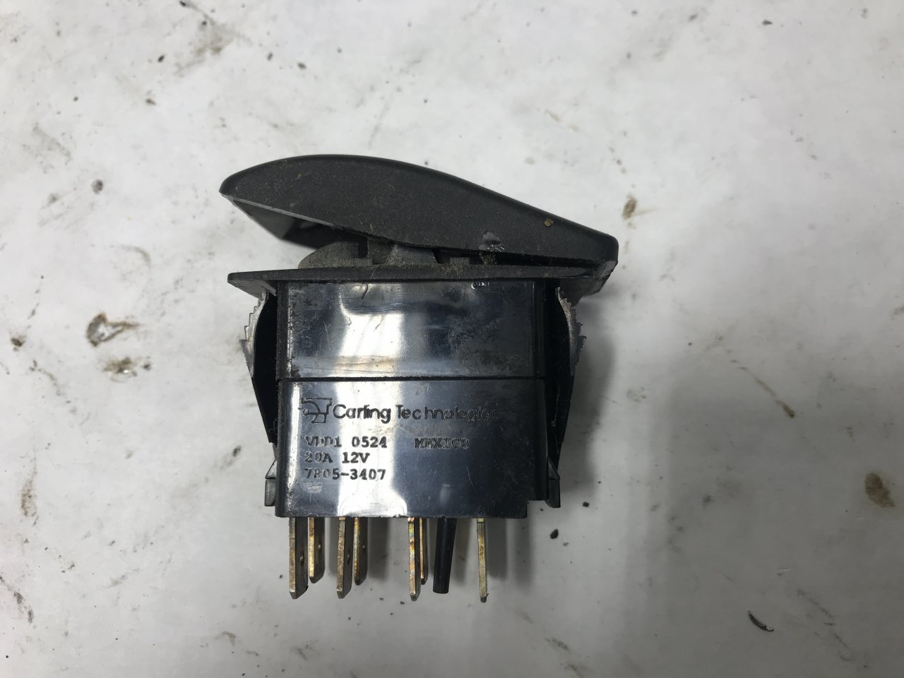 7805-3407 | Western Star Trucks 4900FA Dash/Console Switch for Sale