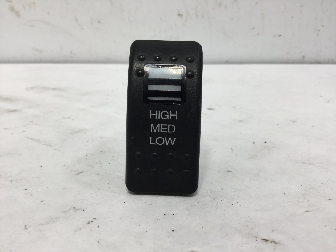 7805-3412 | Western Star Trucks 4900 Dash/Console Switch for Sale