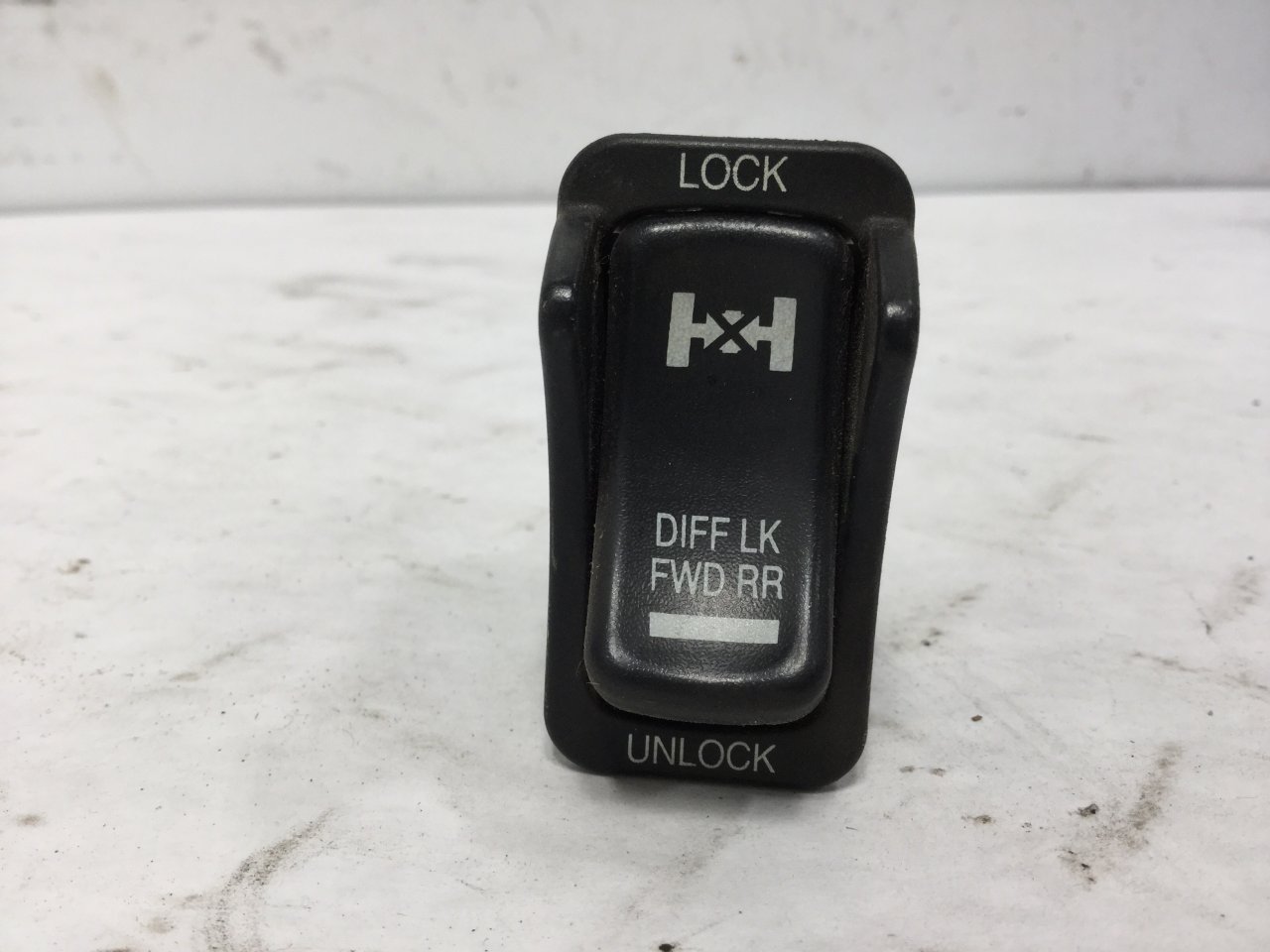 3280-2094B | Western Star Trucks 4900 Dash/Console Switch for Sale