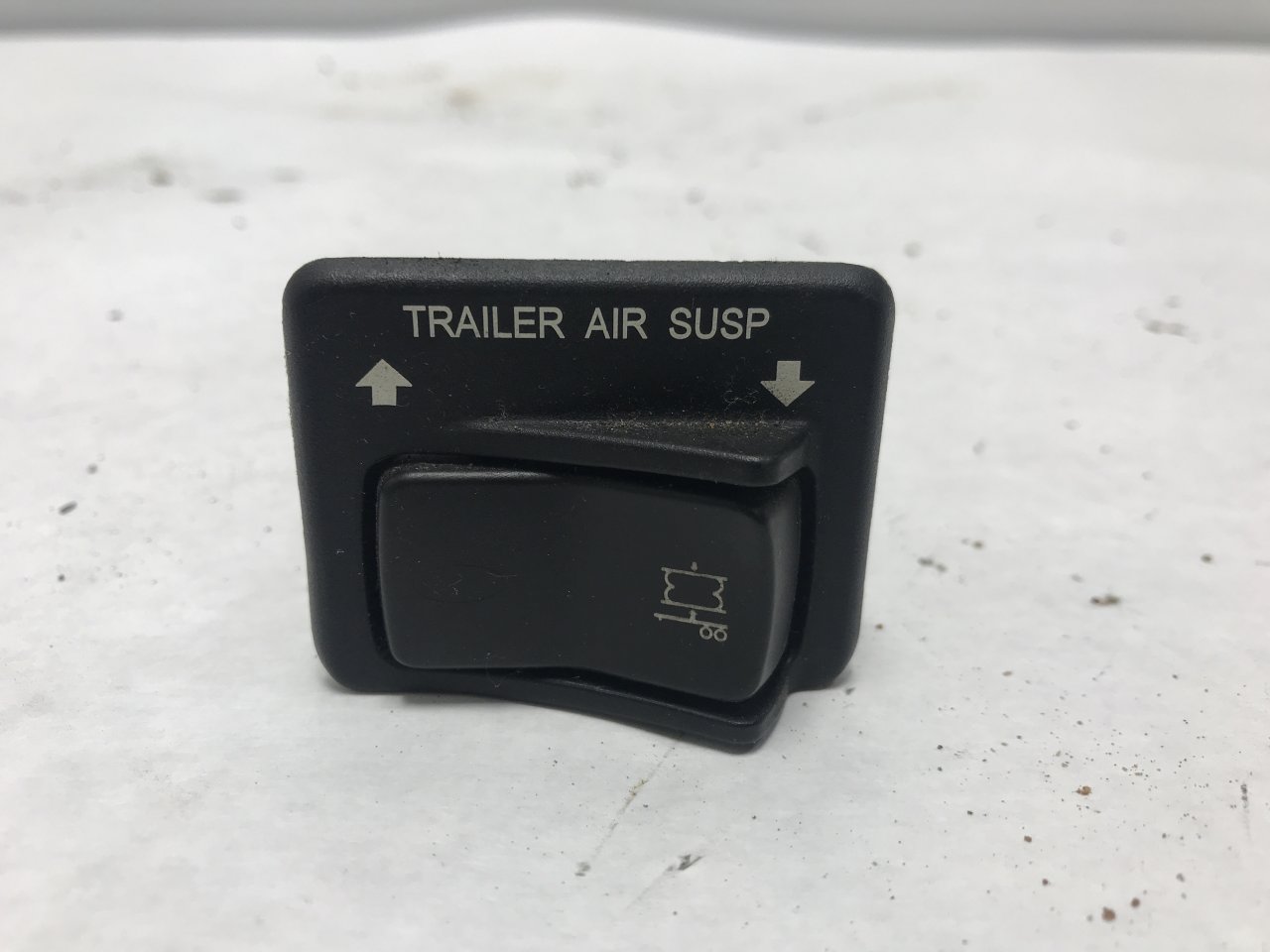 P27-1178-066 | Peterbilt 579 Dash/Console Switch for Sale