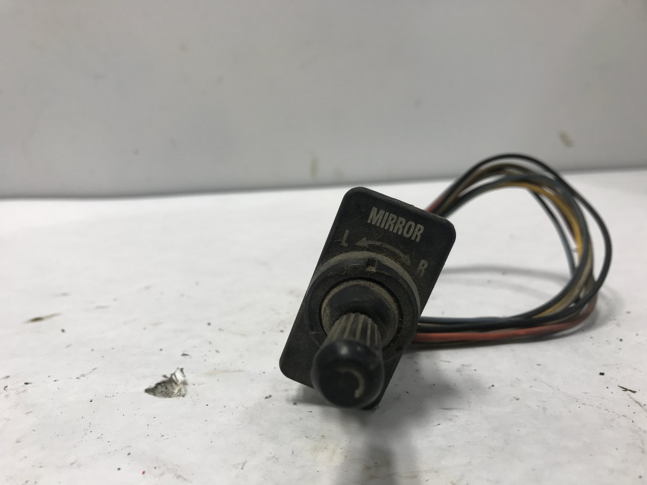 999-16829-001 | International 9200 Dash/Console Switch for Sale