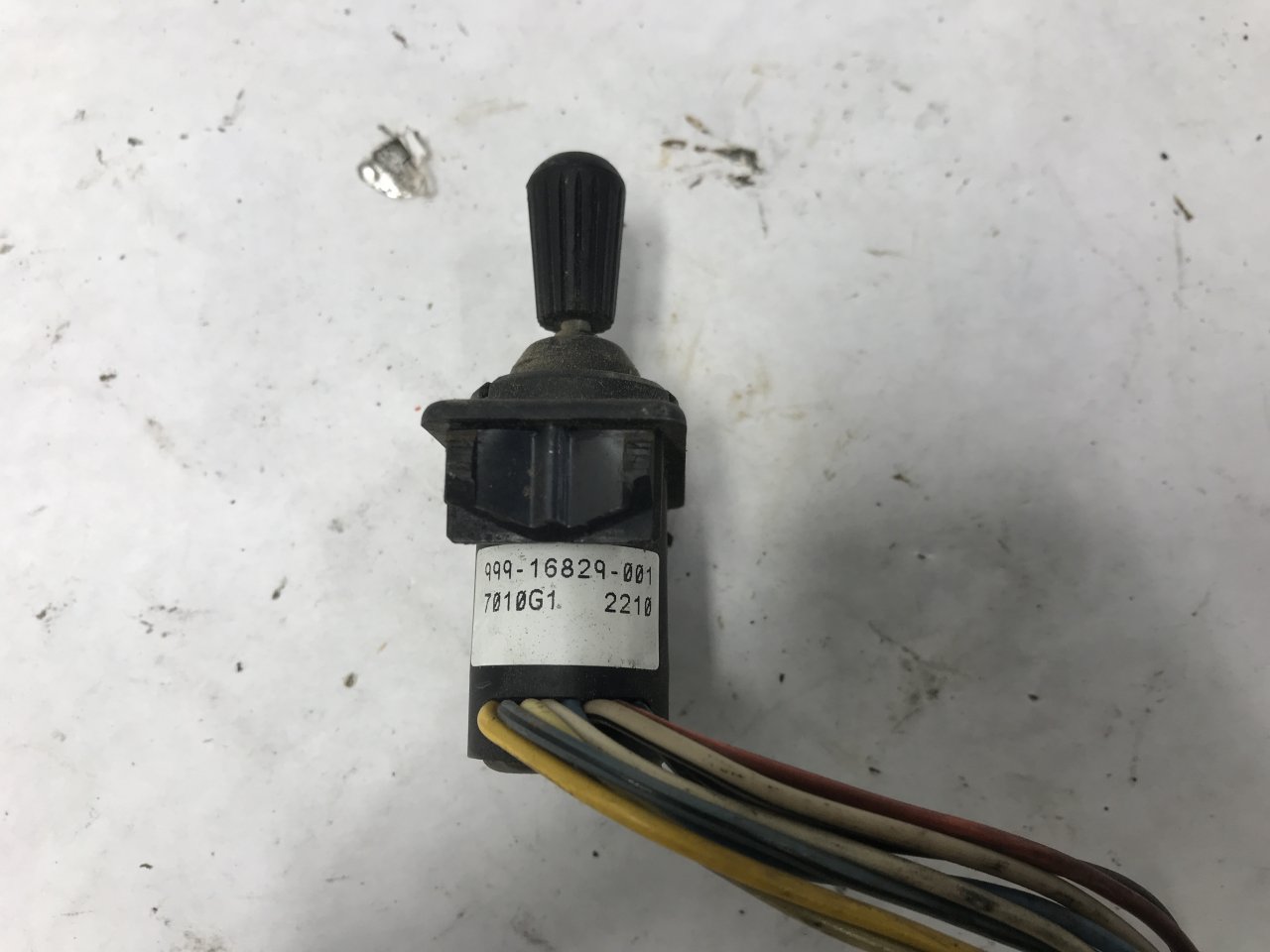 999-16829-001 | International 9200 Dash/Console Switch for Sale