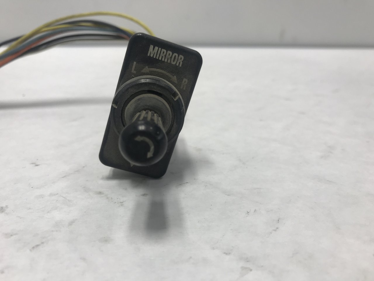 121903 | International 9400 Dash/Console Switch for Sale