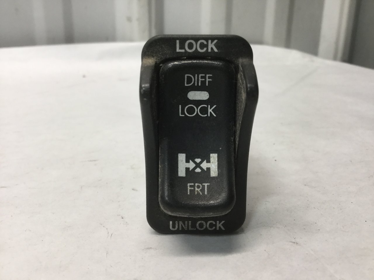 3247-1*** | International 9900 Dash/Console Switch for Sale