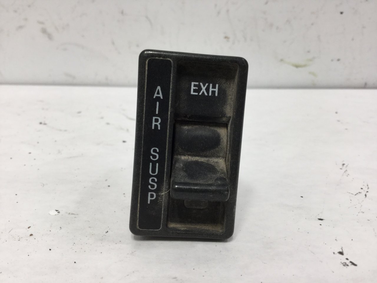 F7HT-4484-DA | Ford A9513 Dash/Console Switch for Sale