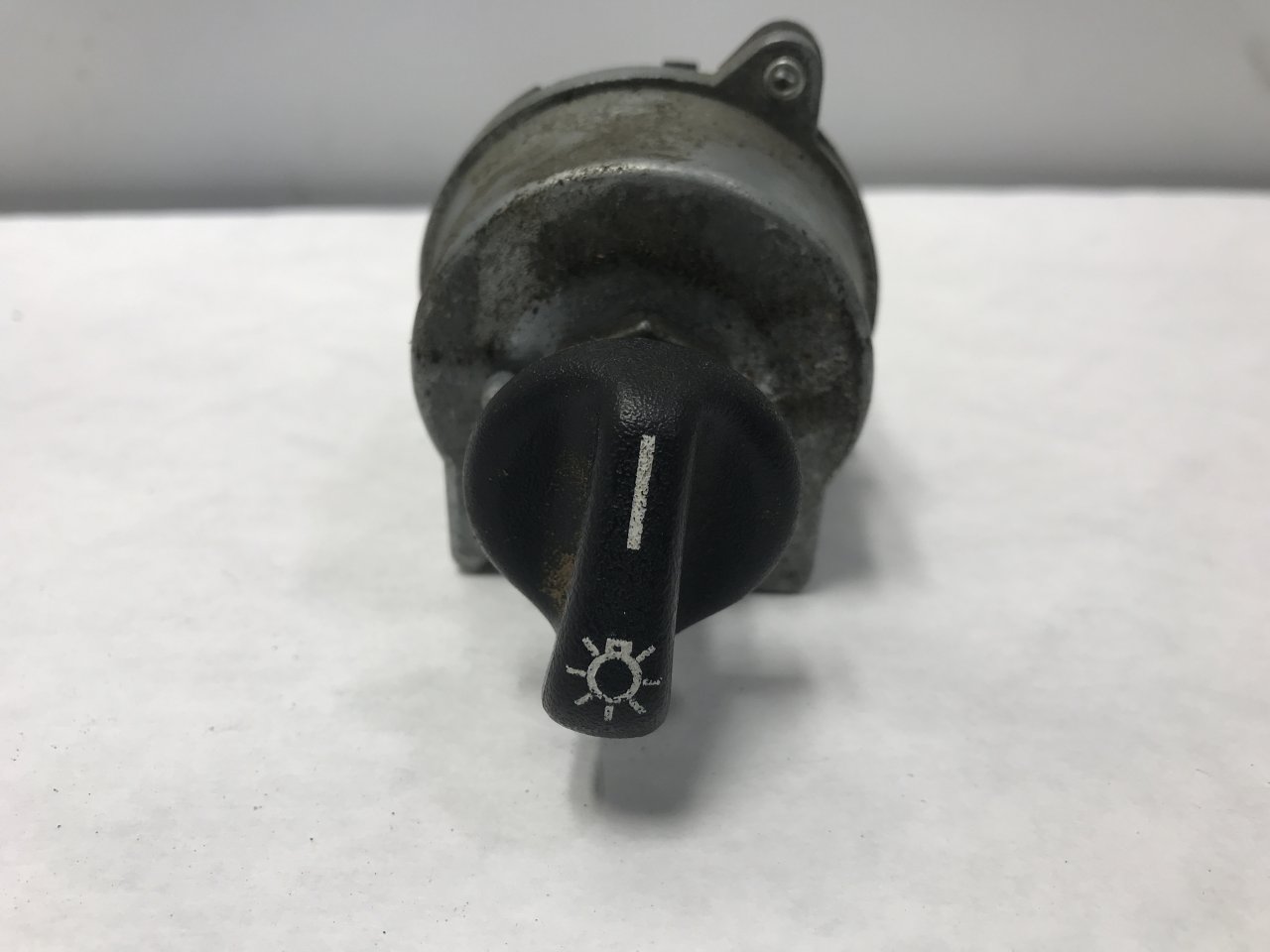 F2DB-11654-AA | Sterling ACTERRA Dash/Console Switch for Sale