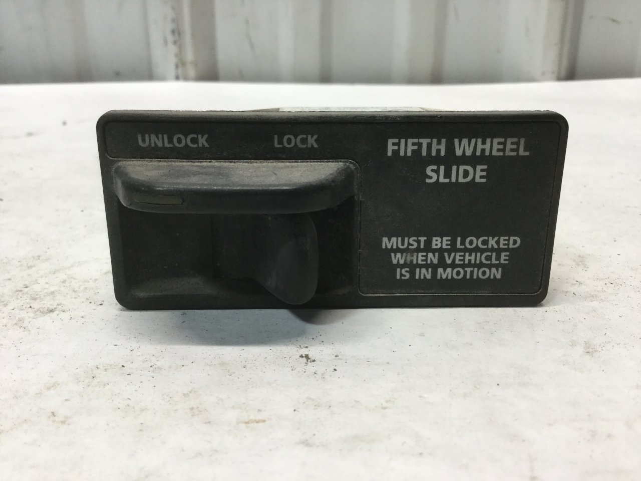 3235L-231C | Freightliner C120 CENTURY Dash/Console Switch for Sale