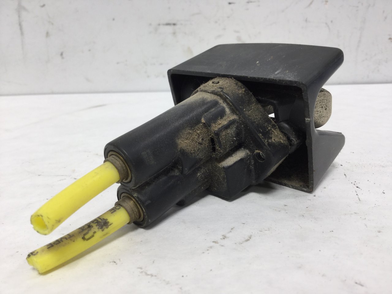 Freightliner FLD120SD Dash/Console Switch for Sale