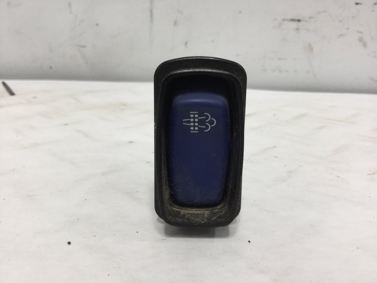 21266899 | Mack GU813 Dash/Console Switch for Sale