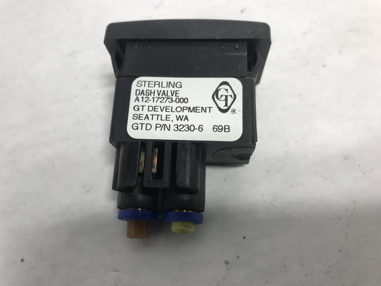 A12-17273-000 | Sterling L8513 Dash/Console Switch for Sale