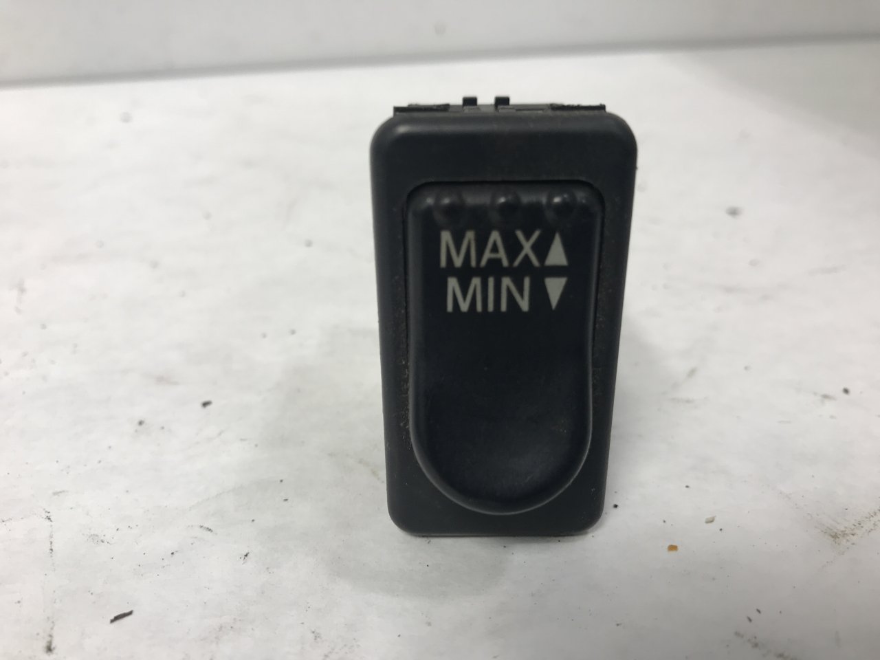 F6HT-9E704-AC | Sterling L9501 Dash/Console Switch for Sale