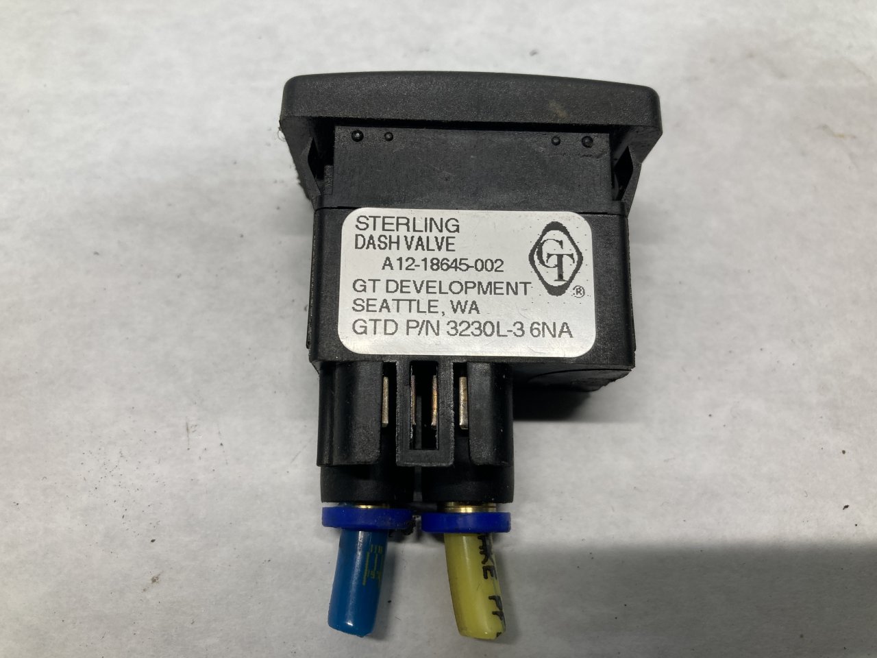 A12-18645-002 | Sterling L9501 Dash/Console Switch for Sale