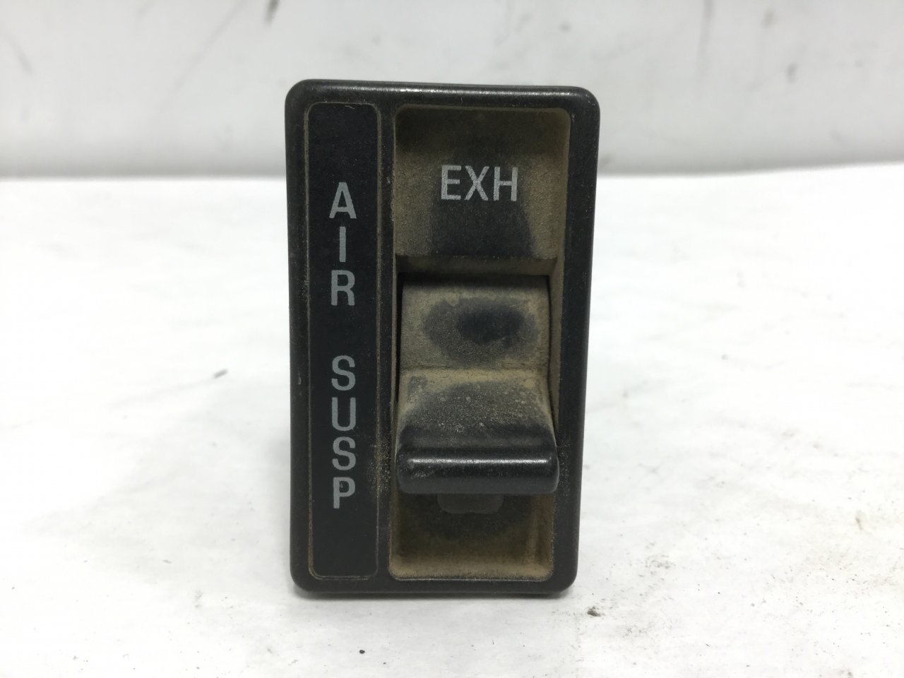 F7HT-4484-DA | Sterling L9511 Dash/Console Switch for Sale
