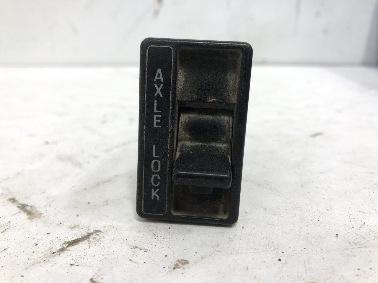 Sterling L9513 Dash/Console Switch for Sale