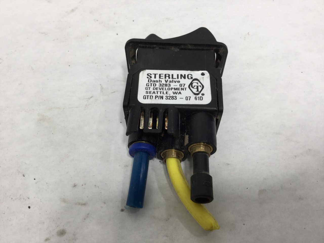 3283-0761D | Freightliner M2 106 Dash/Console Switch for Sale