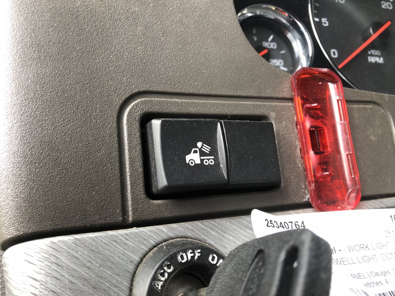 Kenworth T680 Dash/Console Switch for Sale