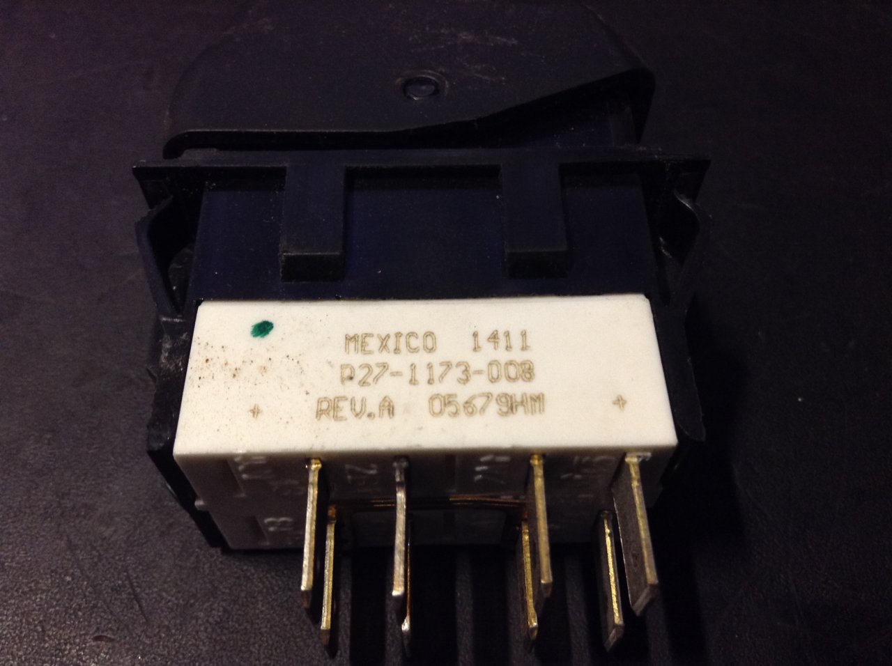 A27-1173-008 | Kenworth T680 Dash/Console Switch for Sale