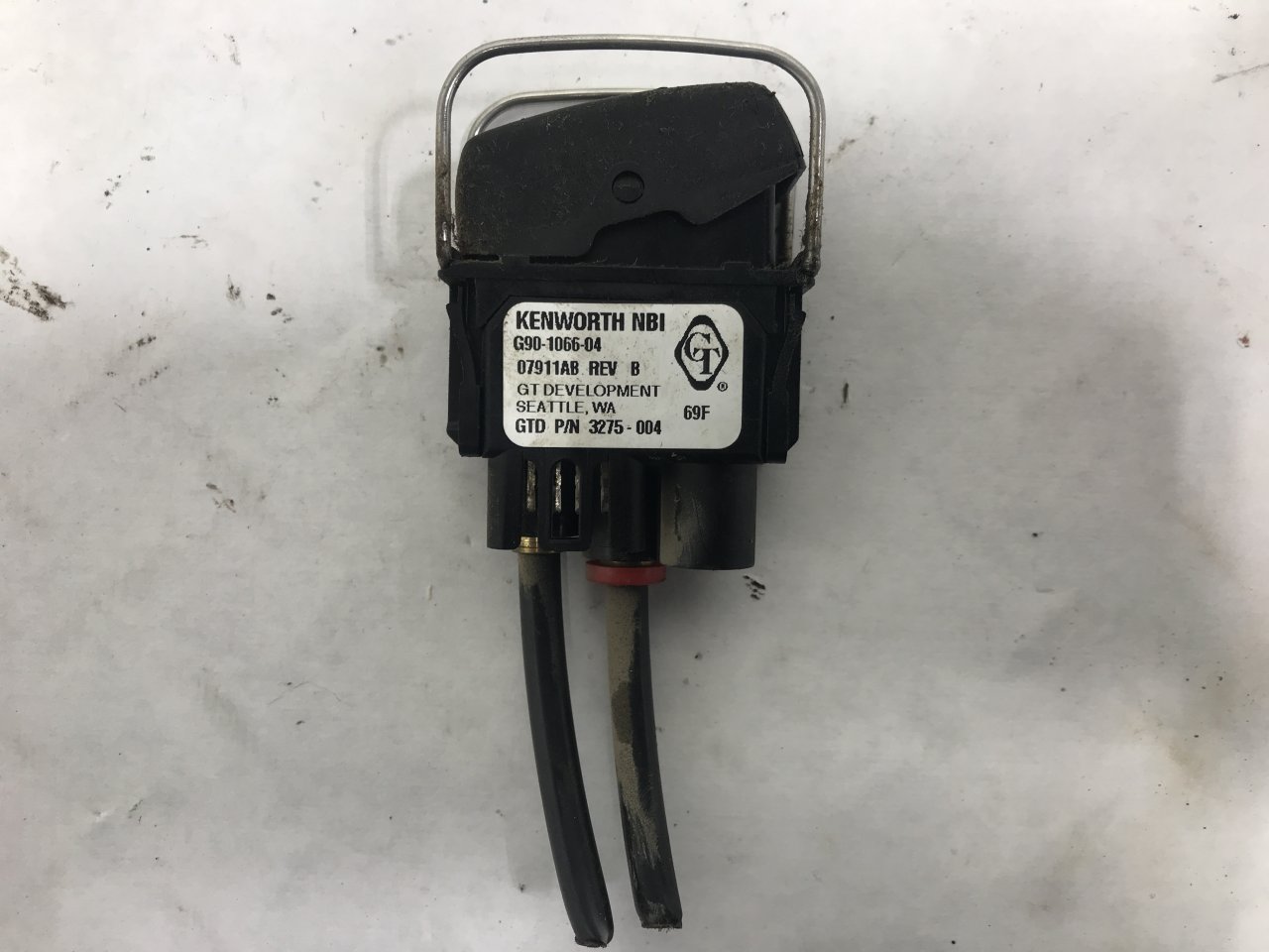 G90-1066-04 | Kenworth T800 Dash/Console Switch for Sale