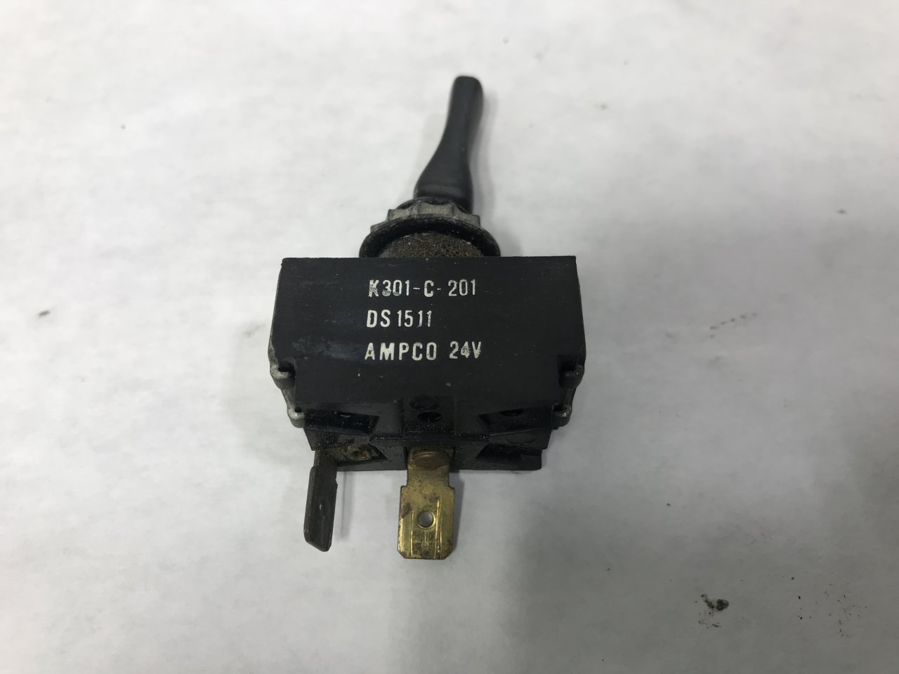 K301-C-201 | Kenworth T800 Dash/Console Switch for Sale