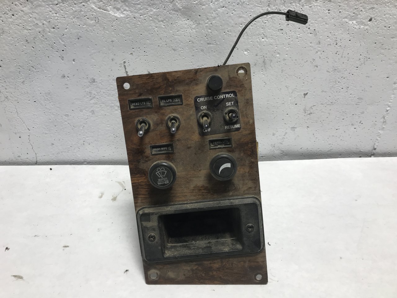 17-03898M001 | Peterbilt 330 Dash Panel for Sale