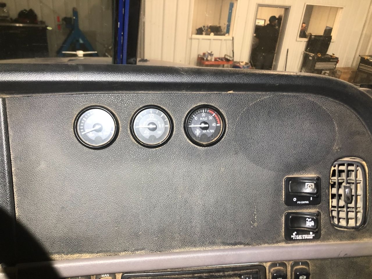 S64-6024-300 | Peterbilt 365 Dash Panel for Sale