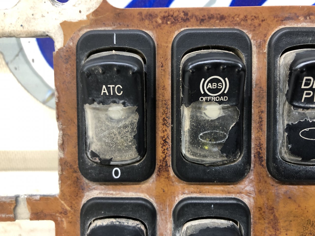 S64-6016-200 | Peterbilt 367 Dash Panel for Sale