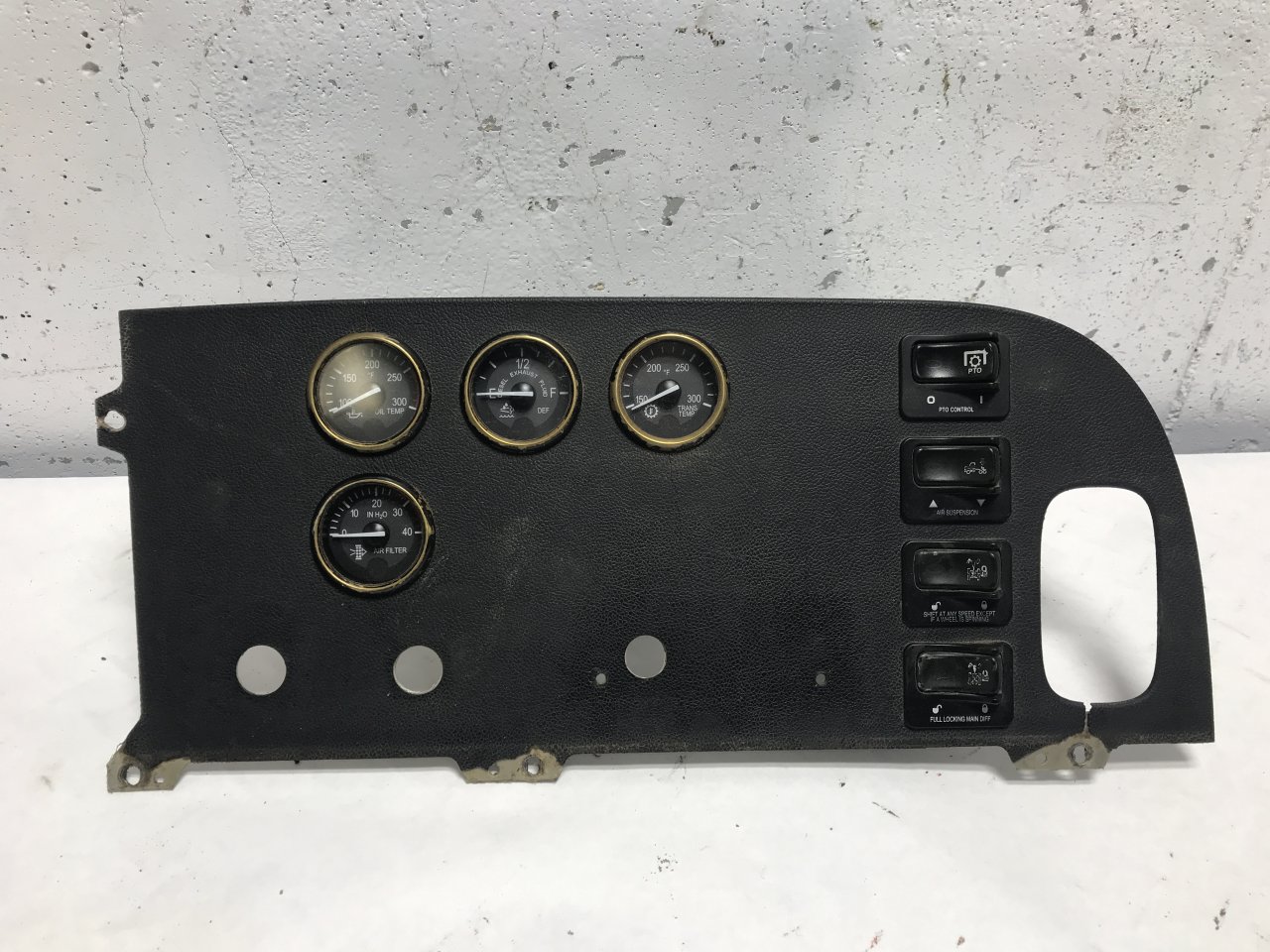 Peterbilt 367 Dash Panel for Sale