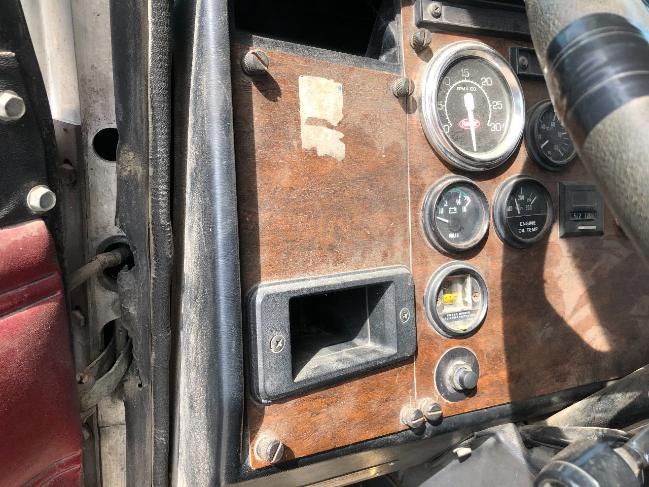 Peterbilt 377 Dash Panel for Sale
