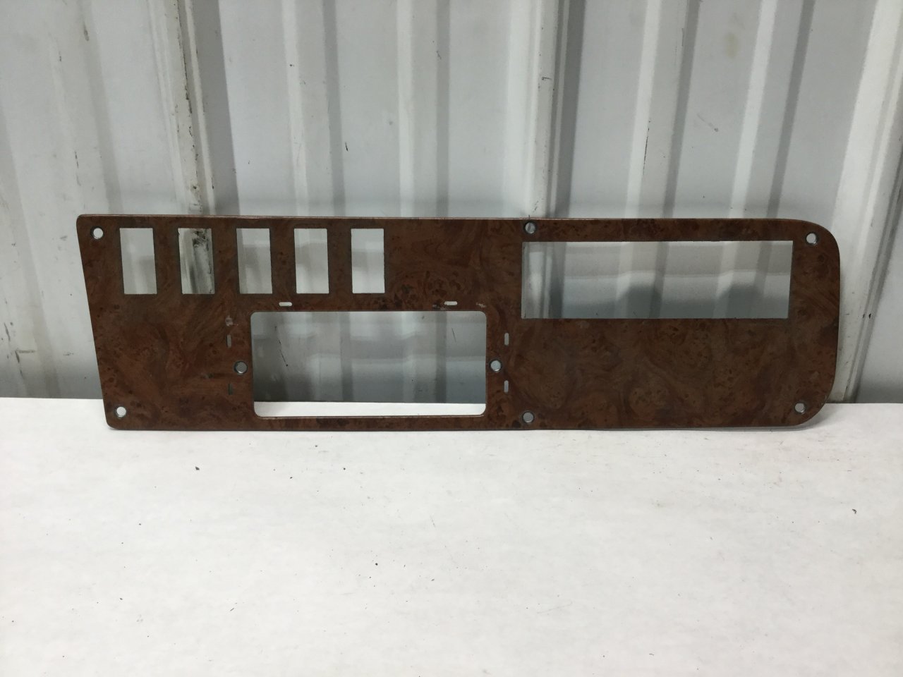 17-05034M007 | Peterbilt 387 Dash Panel for Sale