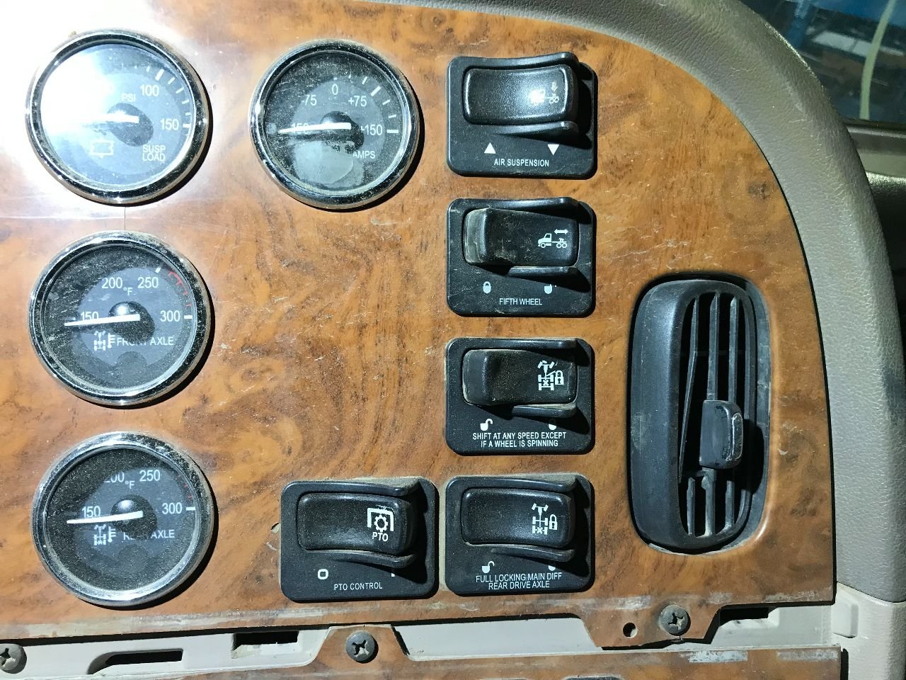 S64-6024-200 | Peterbilt 388 Dash Panel for Sale