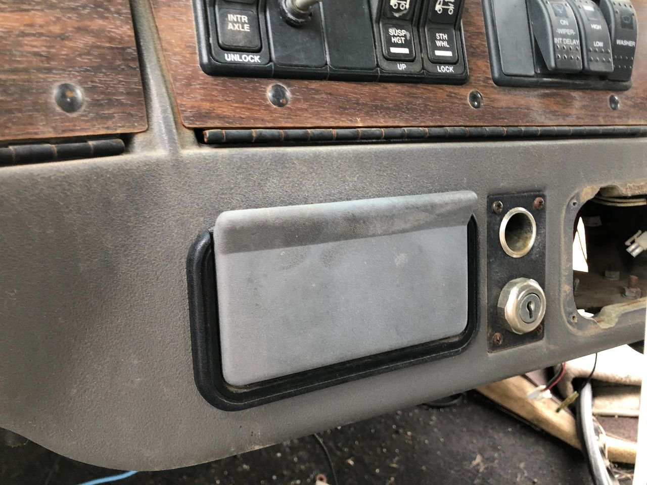 Western Star Trucks 4900EX Dash Panel for Sale