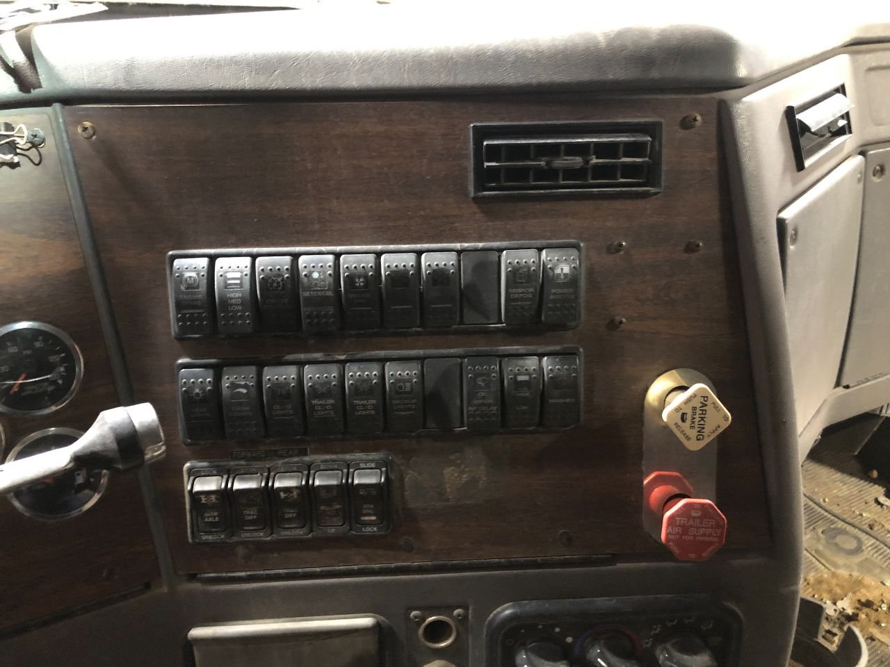 Western Star Trucks 4900 Dash Panel for Sale