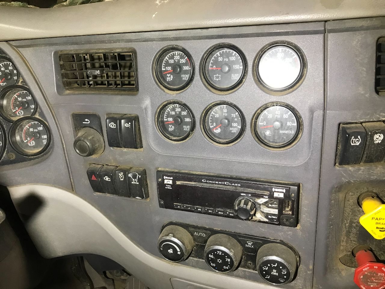 S64-6148-0 | Peterbilt 579 Dash Panel for Sale