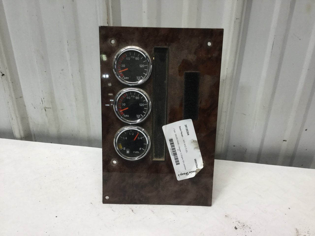 3592579C91 | International 9400 Dash Panel for Sale