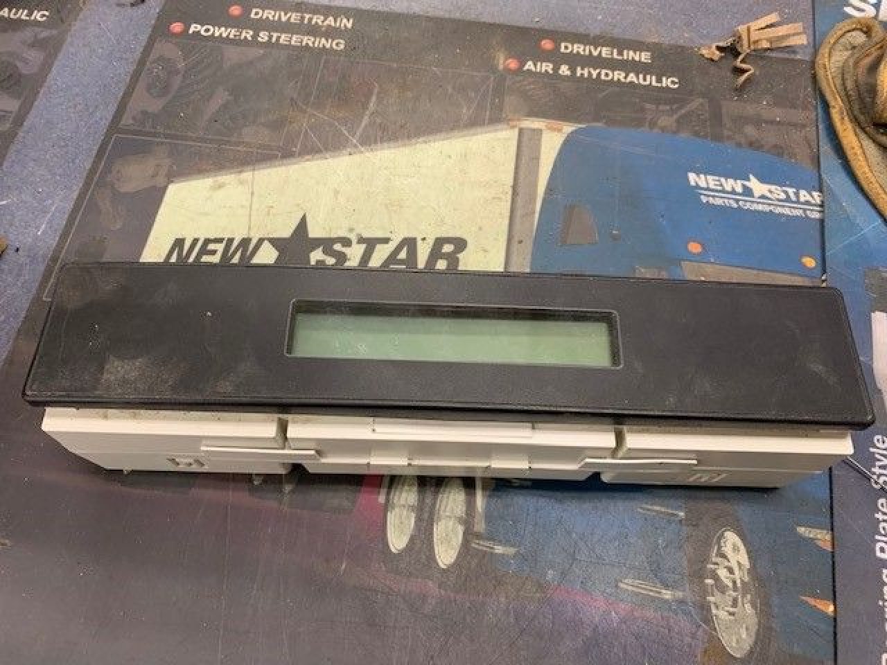 A22-61097-300 | Freightliner C120 CENTURY Miscellaneous Lighting for Sale