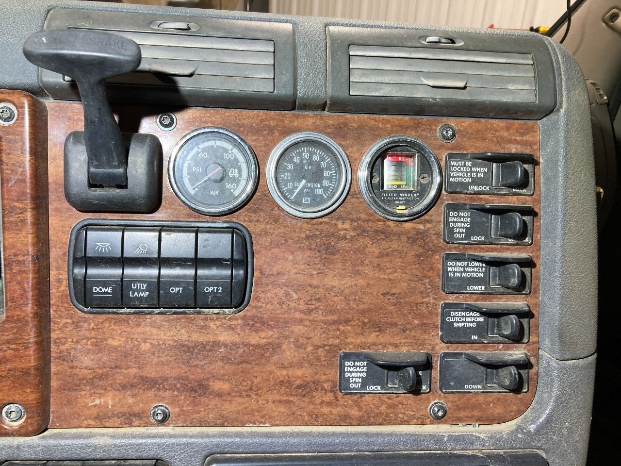22-60660-001 | Freightliner CASCADIA Dash Panel for Sale