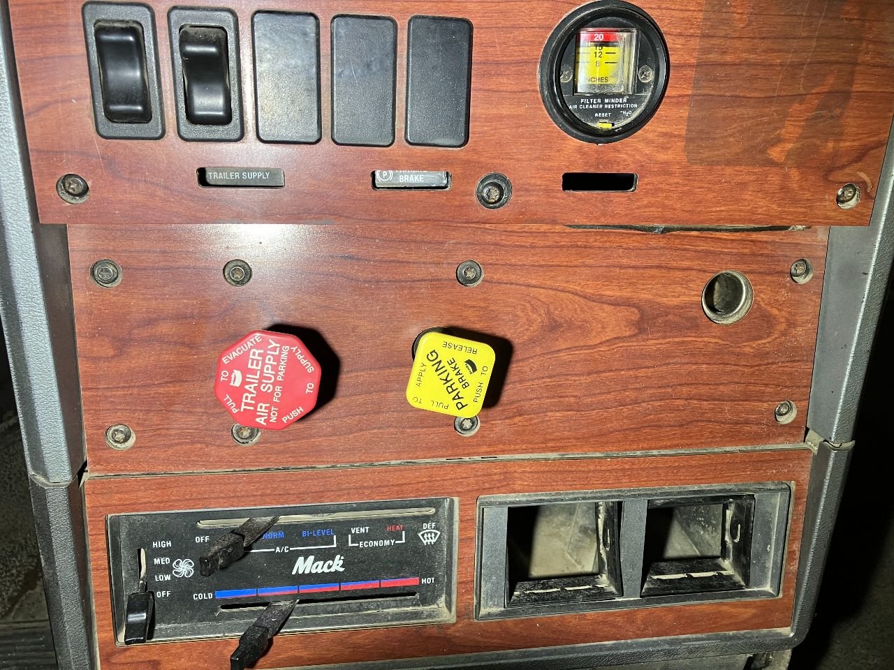 Mack CH600 Dash Panel for Sale
